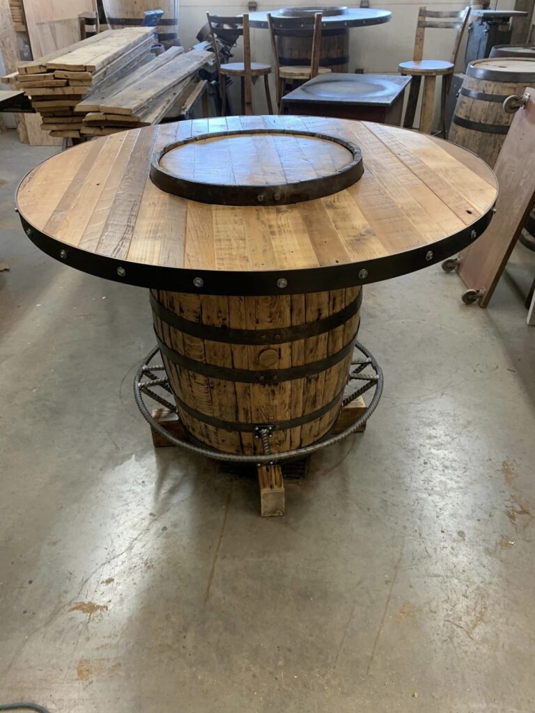 Table Baril Bistro - L'ARTISAN DE LA PLANCHE